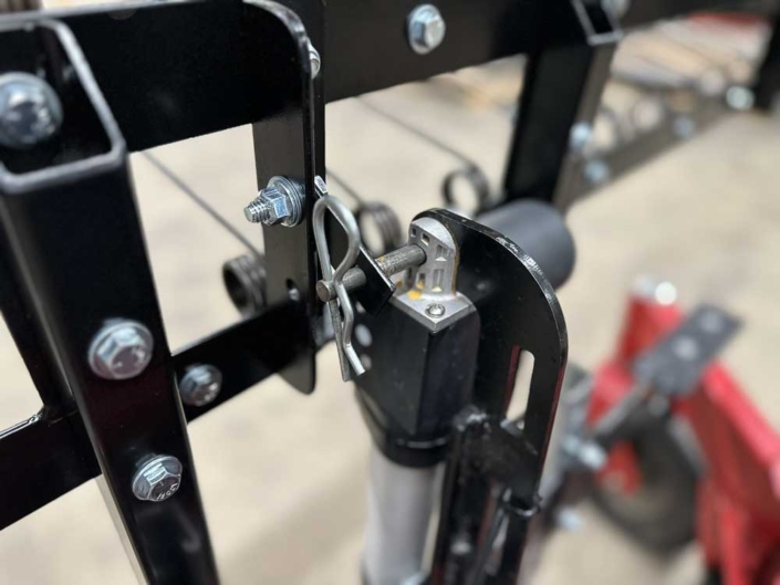 HD 60″ Dethatcher Attachment | Red Magic Performance